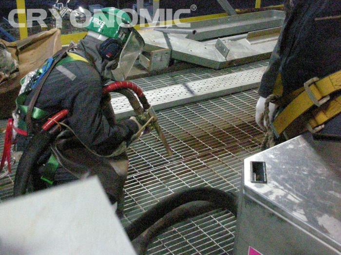 Removing rust from chemical equipment