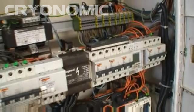 Electrical components cleaning